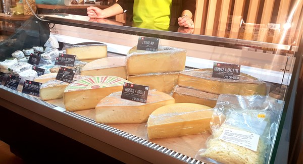 Fromage à la coupe Nouveau chez Biofruits - Le Shop, des fromages à la ...